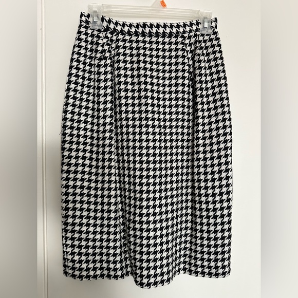 Anne Klein | Skirts | Vintage Anne Klein Black And White Pattern Skirt ...
